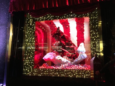 Bloomingdale’s creates sensory "wonderland" for holiday windows ...